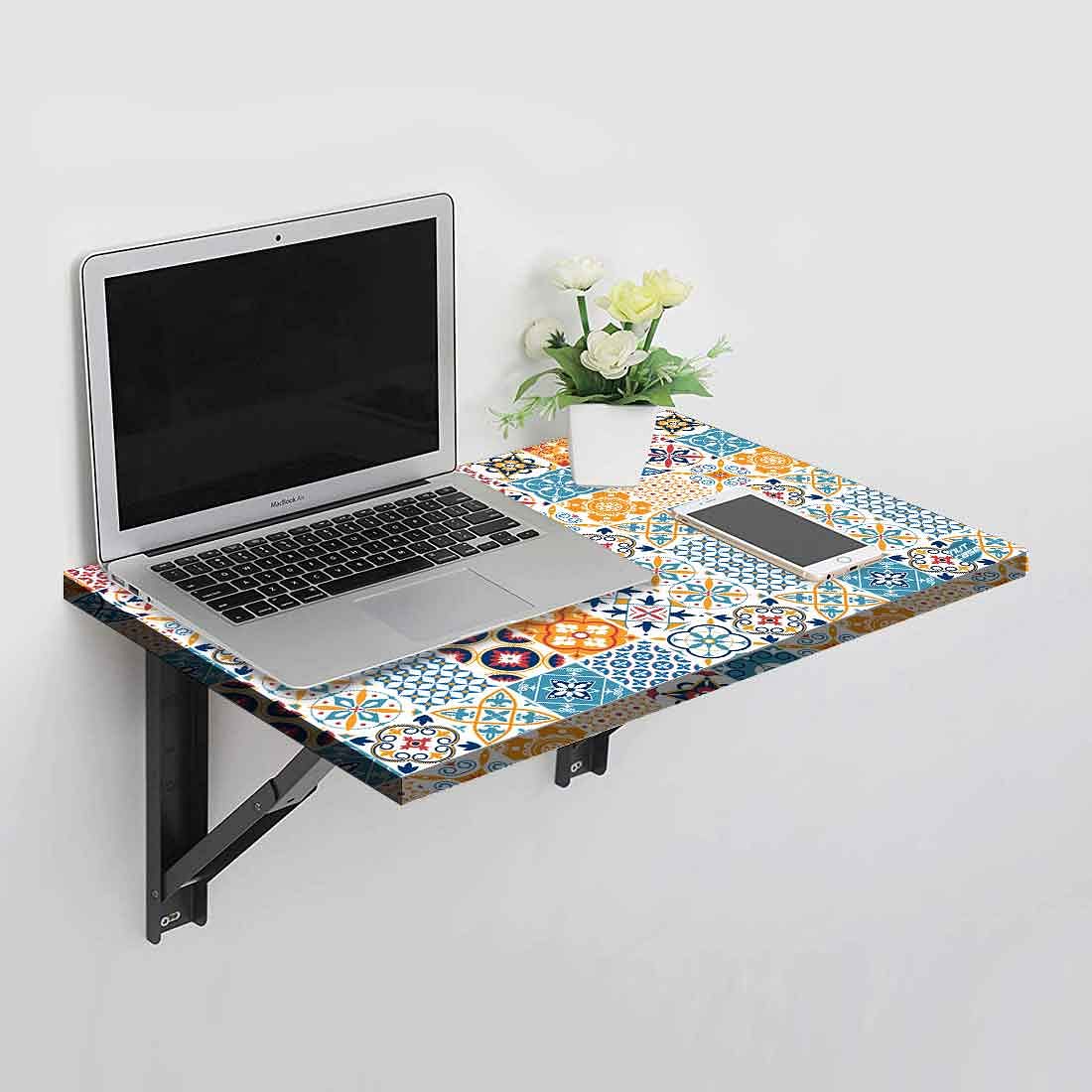 WALL MOUNTED TABLE – Nutcase